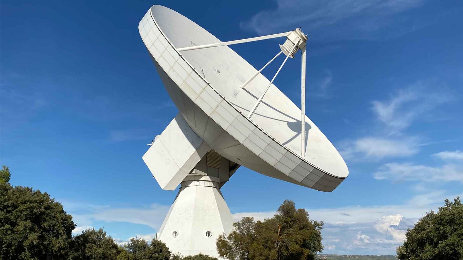 Yebes Observatory | Astrophysic case study | ARQUIMEA